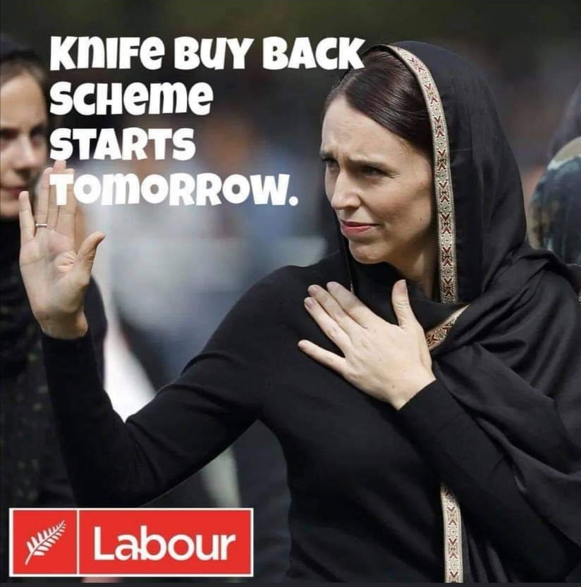 dl-knives | Waikanae Watch