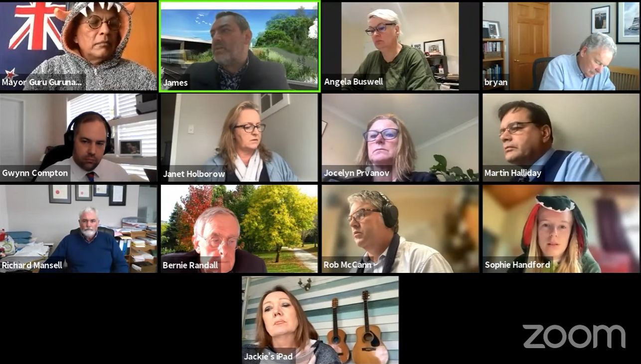 el-shark | Waikanae Watch