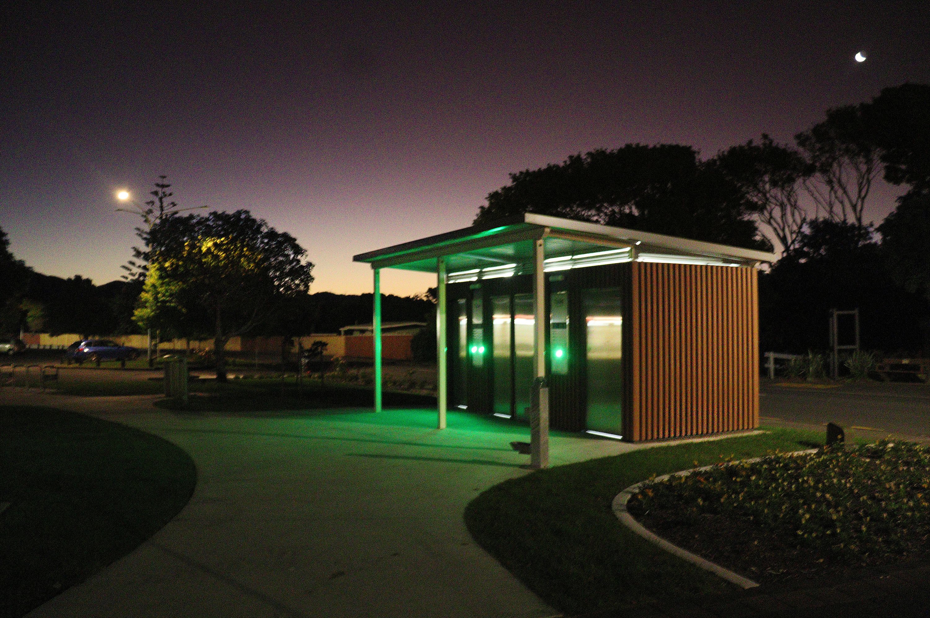 the Jupiter loo in Marae Lane at dusk | Waikanae Watch